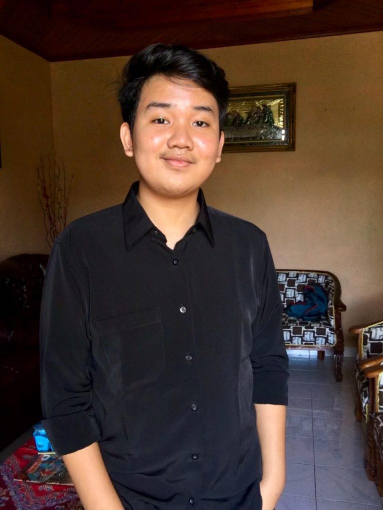 Dimas Aldi Wicaksono (Mahasiswa FT Juara I DAC 2021 Cabang Seni Cover ...