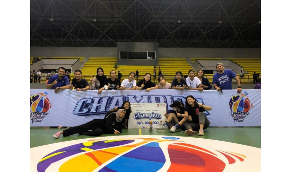 Menang! Tim Basket Putri UNDIP Raih Juara 1 dalam Laga Indonesia Basket ...