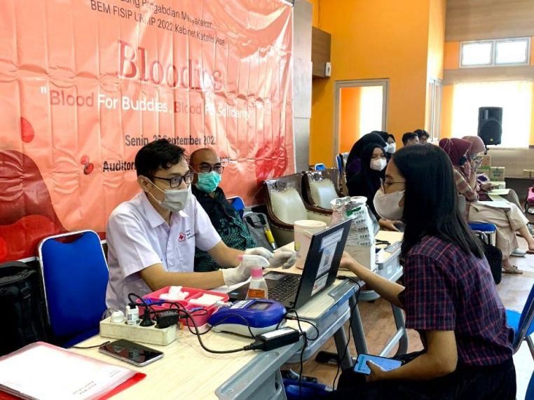 Action to Care of BEM FISIP UNDIP through “Blood For Buddies ...