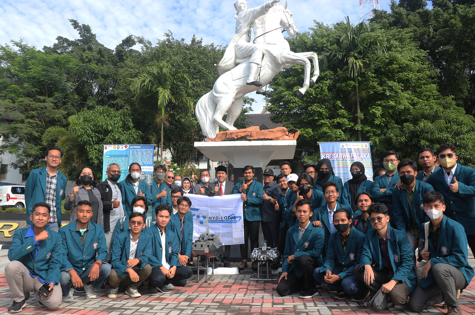 UNDIP Lepas Tim Delegasi untuk Ikuti Kontes Kapal Cepat Tak Berawak ...