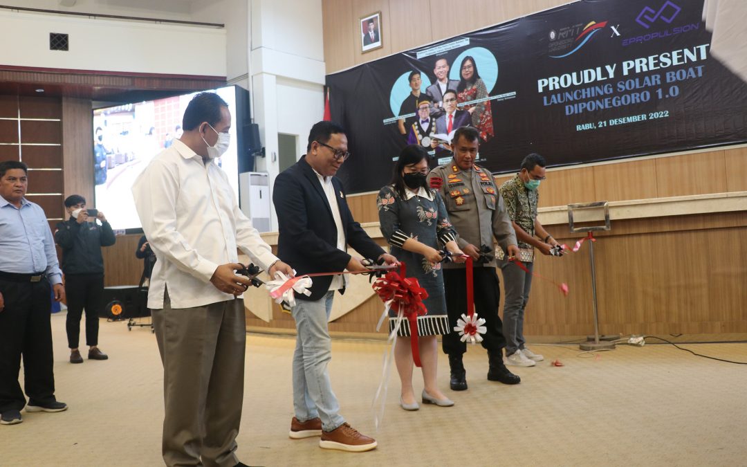 UNDIP Resmi Luncurkan Solar Boat DIPONEGORO 1.0 - Universitas Diponegoro