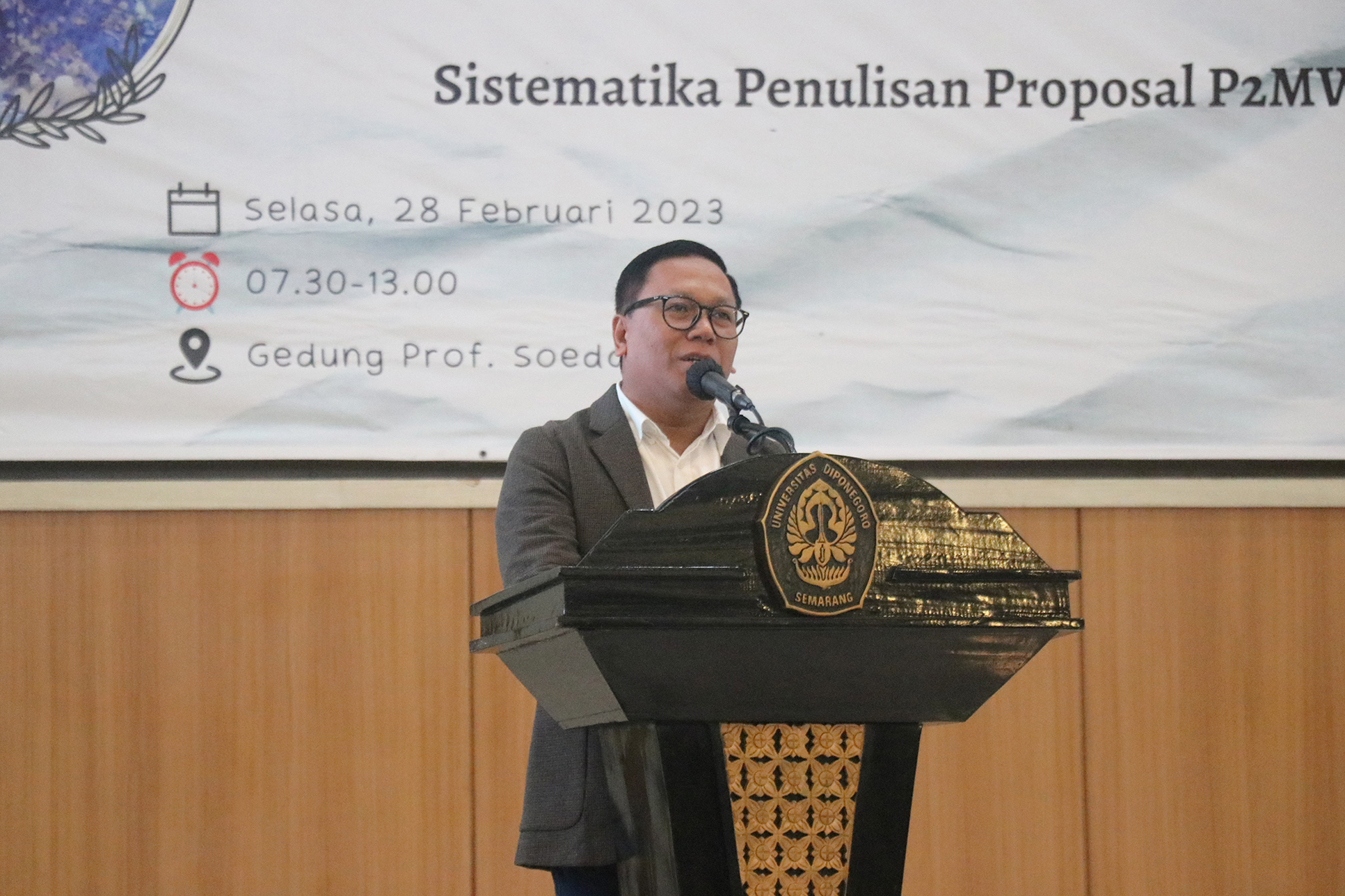 Tumbuhkan Jiwa Kewirausahaan, UNDIP Gelar Sosialisasi Program Pembinaan Mahasiswa Wirausaha ...