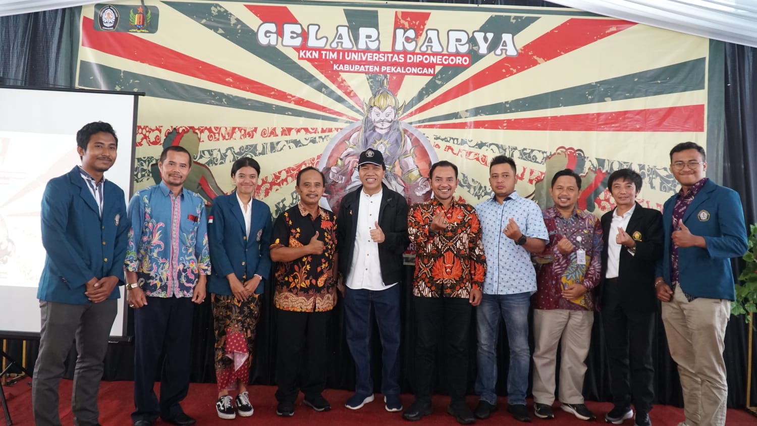 Rektor Undip Kunjungi Lokasi KKN di Desa Paninggaran, Kabupaten ...