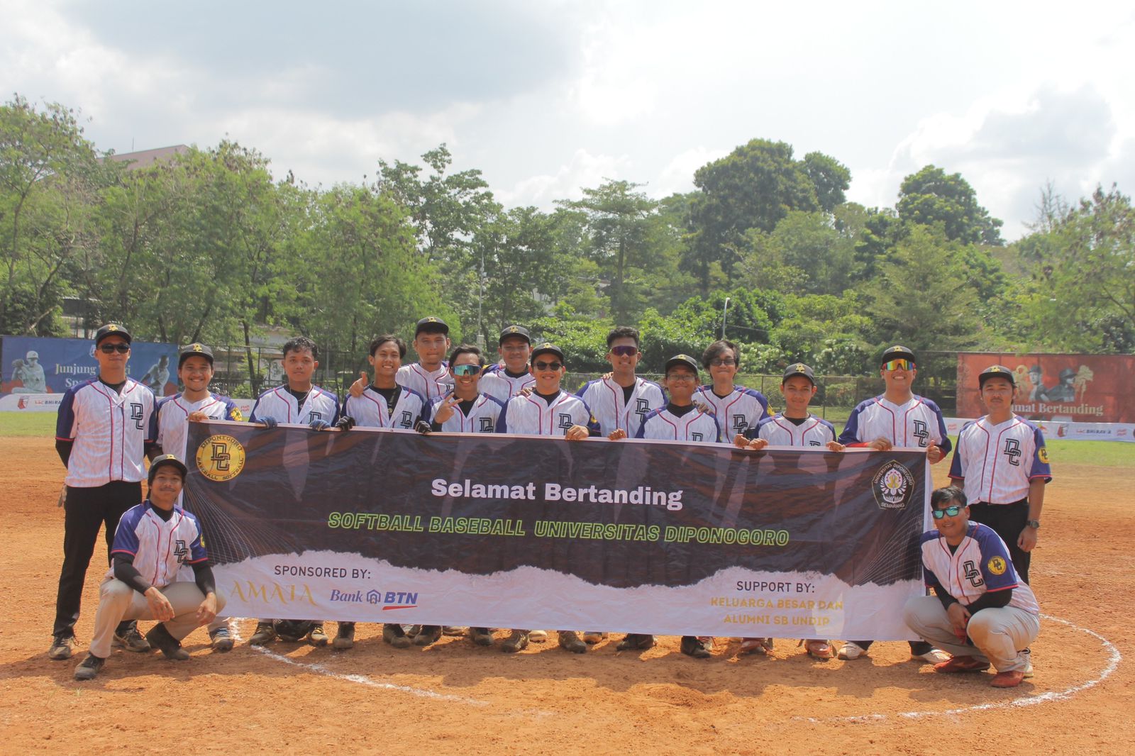Tim Softball UNDIP Raih Juara 1 pada UGM Softball Cup 2023 ...