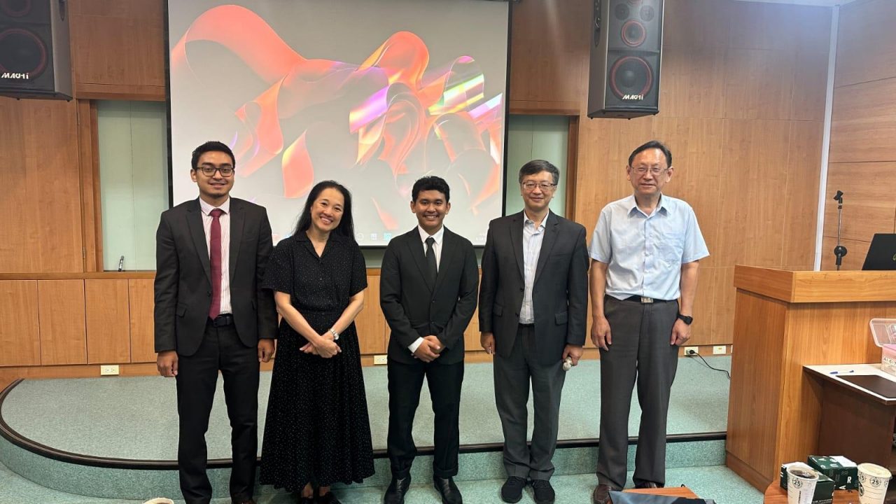 Dosen Teknik Sipil UNDIP Go International Menguji Tesis Master di ...