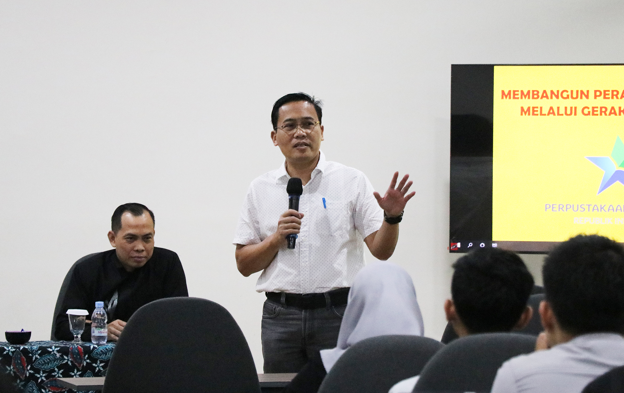 Sosialisasi Layanan Perpustakaan Dan Undip Press Universitas Diponegoro