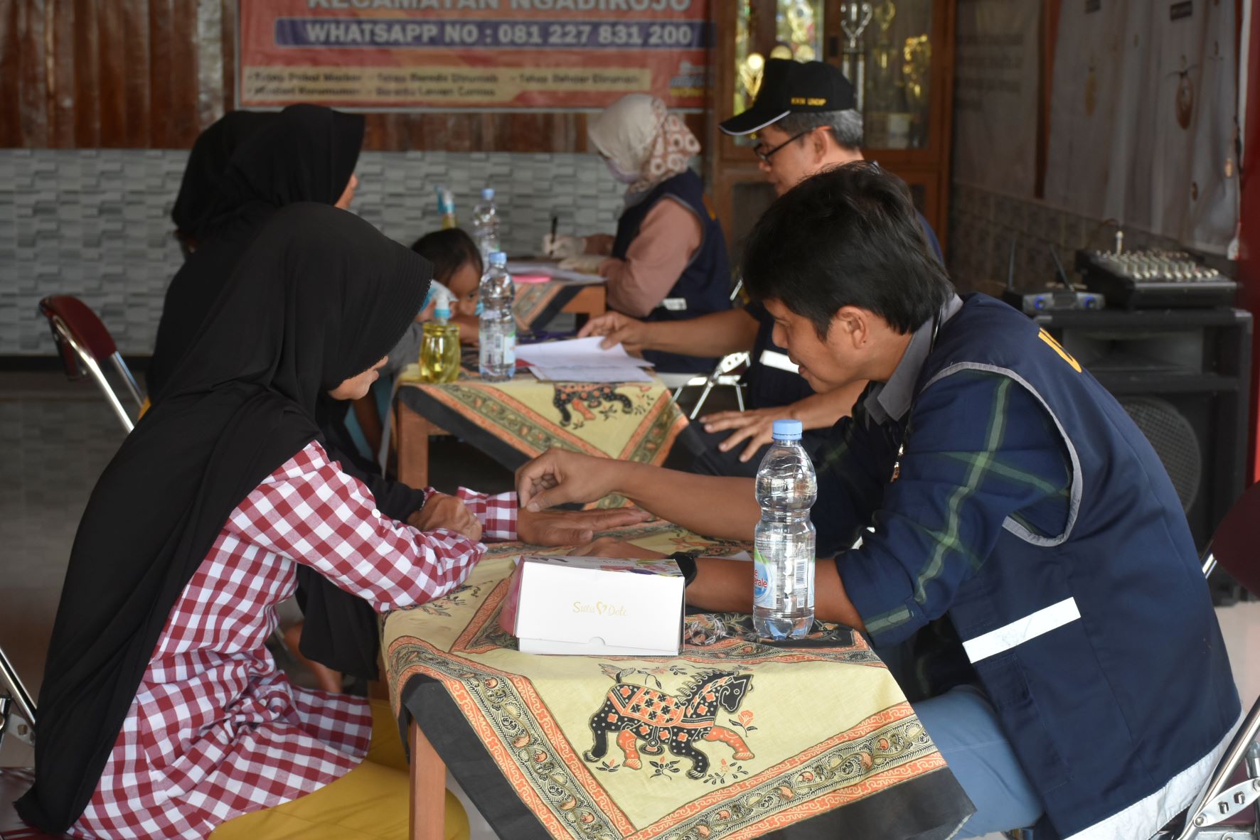 LPPM UNDIP Berikan Layanan Pengobatan Gratis Bagi Warga Ngadirojo ...