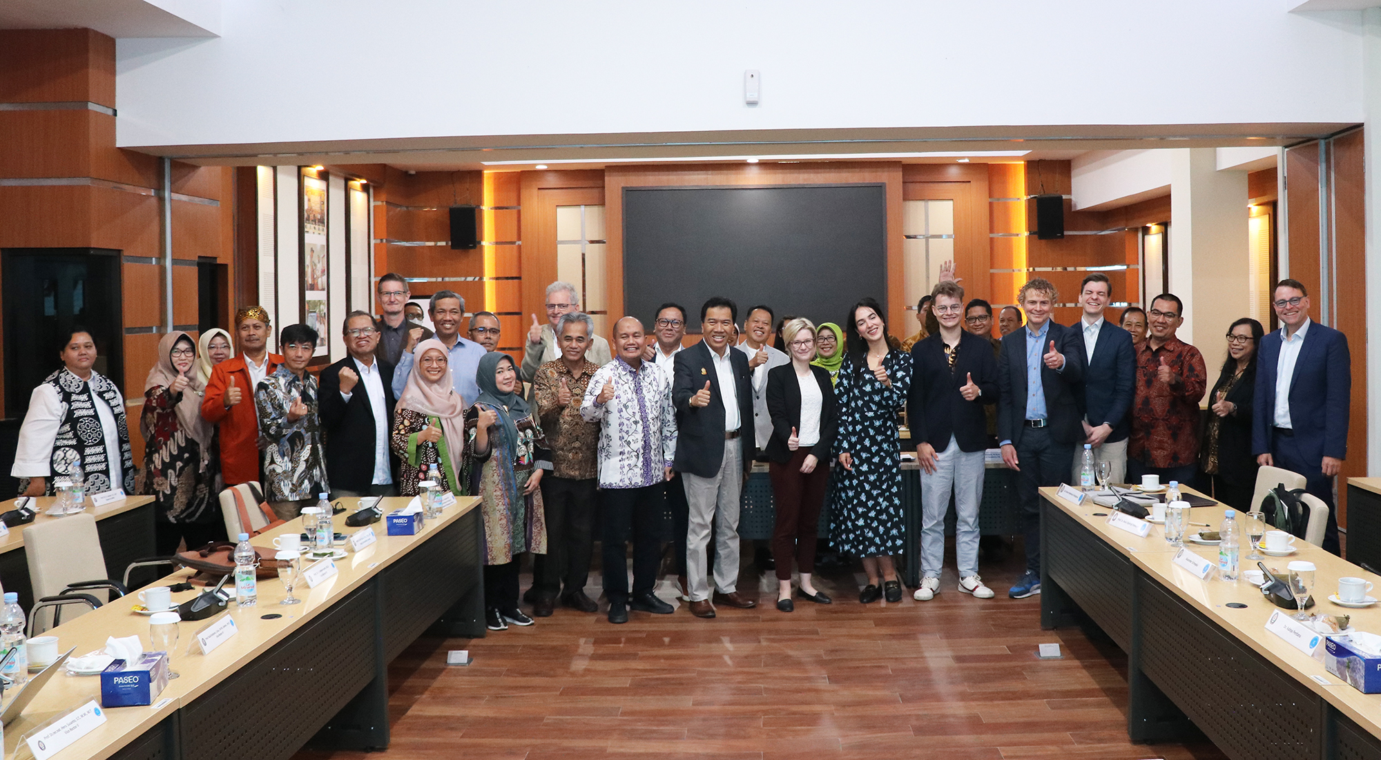 Mantapkan World Class University, Prodi di FISIP dan FIB UNDIP Ajukan ...