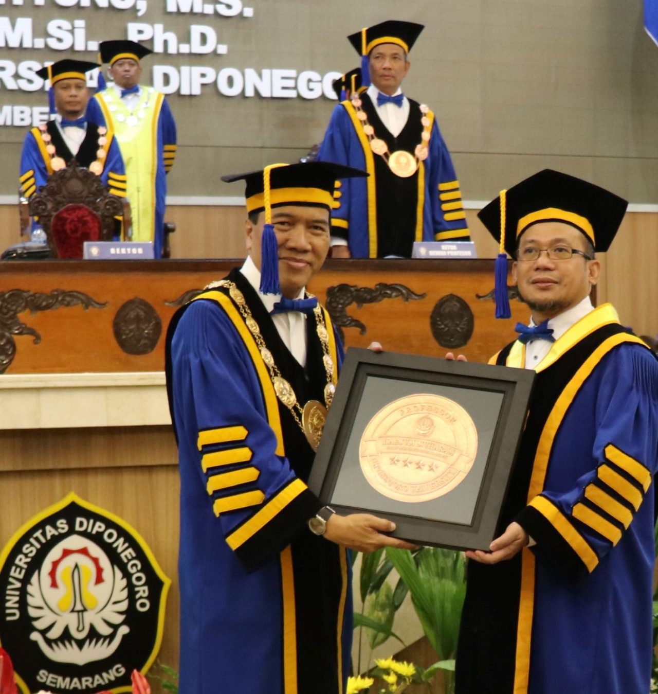 UNDIP Tambah 3 Guru Besar dari FEB dan FSM - Universitas Diponegoro