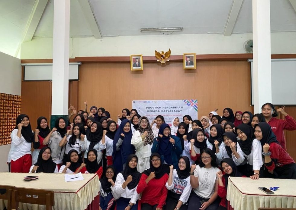 Dosen Fakultas Psikologi UNDIP Beri Pelatihan Kompetensi Diri untuk ...