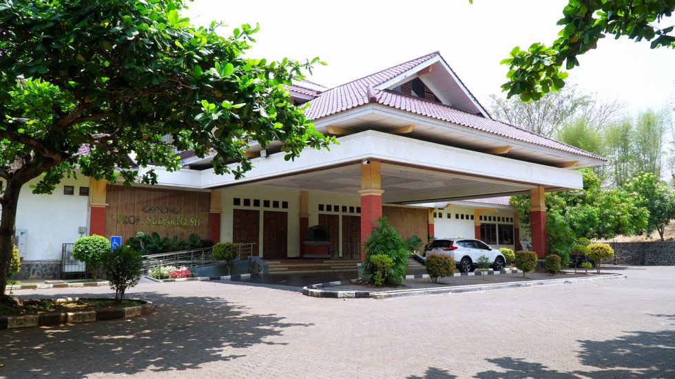 Fasilitas Undip - Universitas Diponegoro