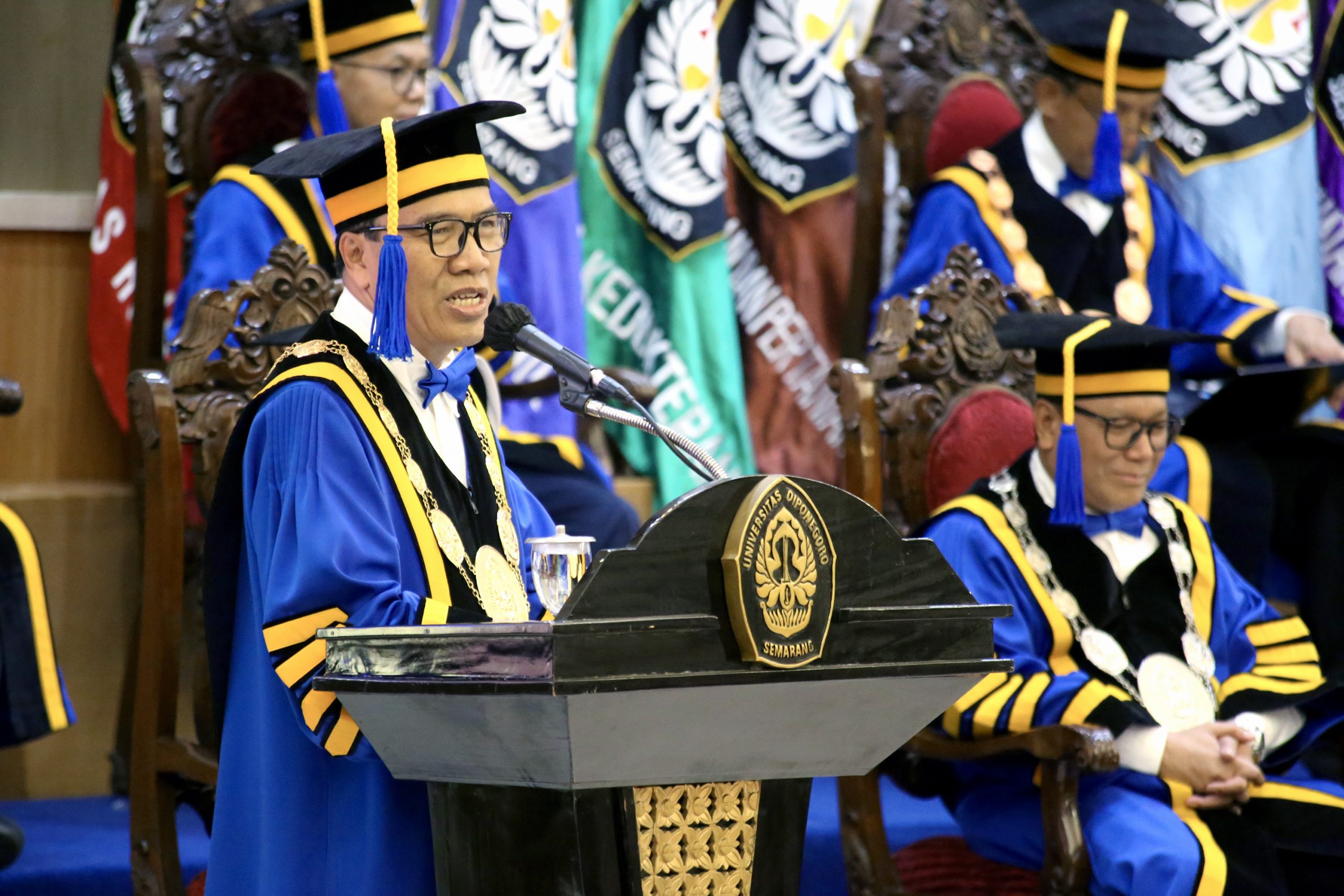 UNDIP Luluskan 3.866 Mahasiswa pada Wisuda ke-172 - Universitas Diponegoro