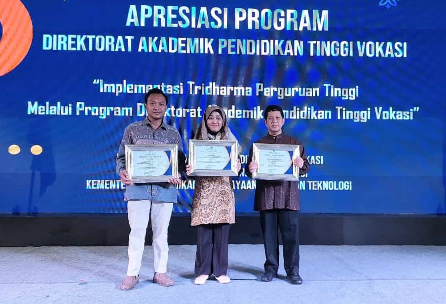 Dosen Vokasi UNDIP Borong Penghargaan dari DIKSI Kemendikbudristek 2023 ...
