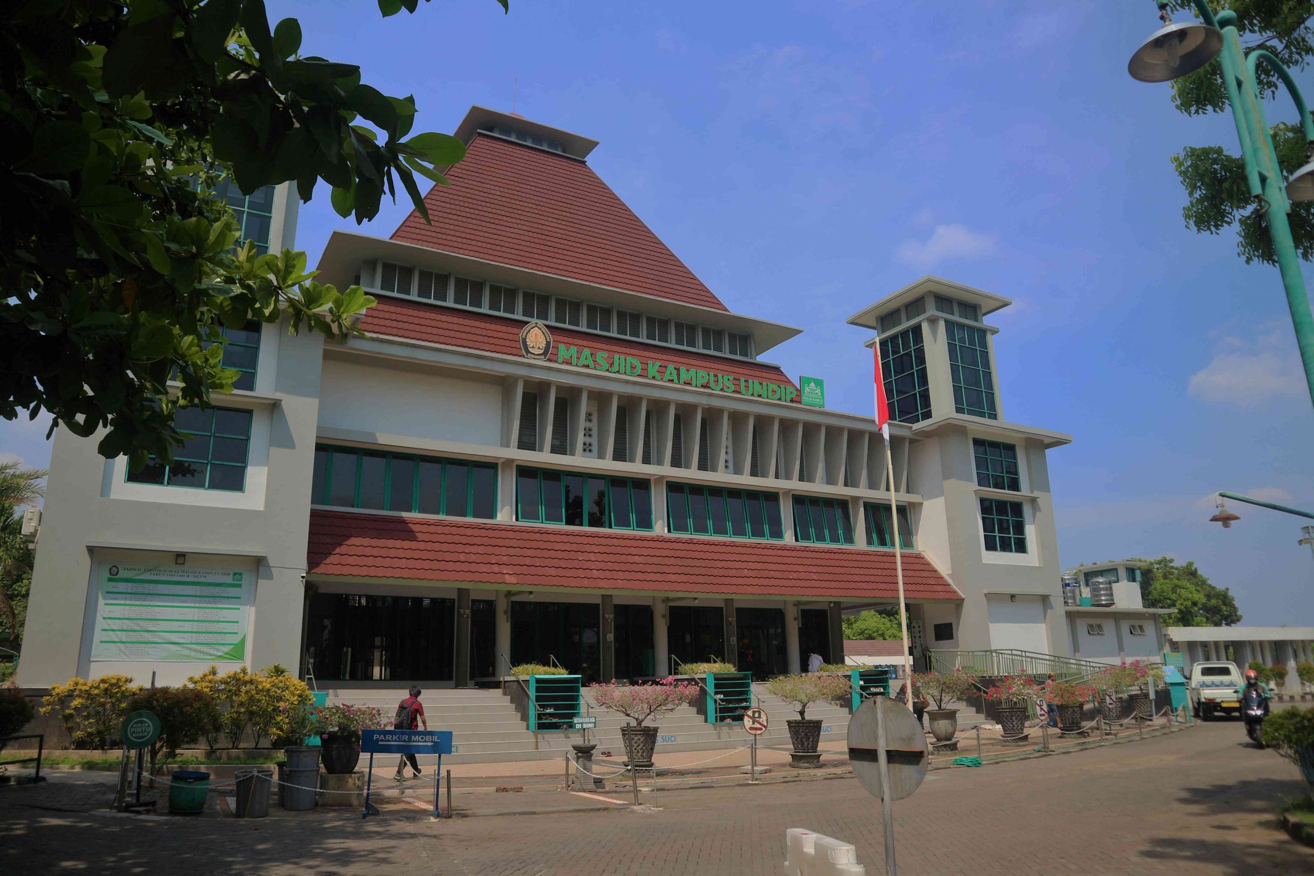 Foto Masjid Undip - Universitas Diponegoro