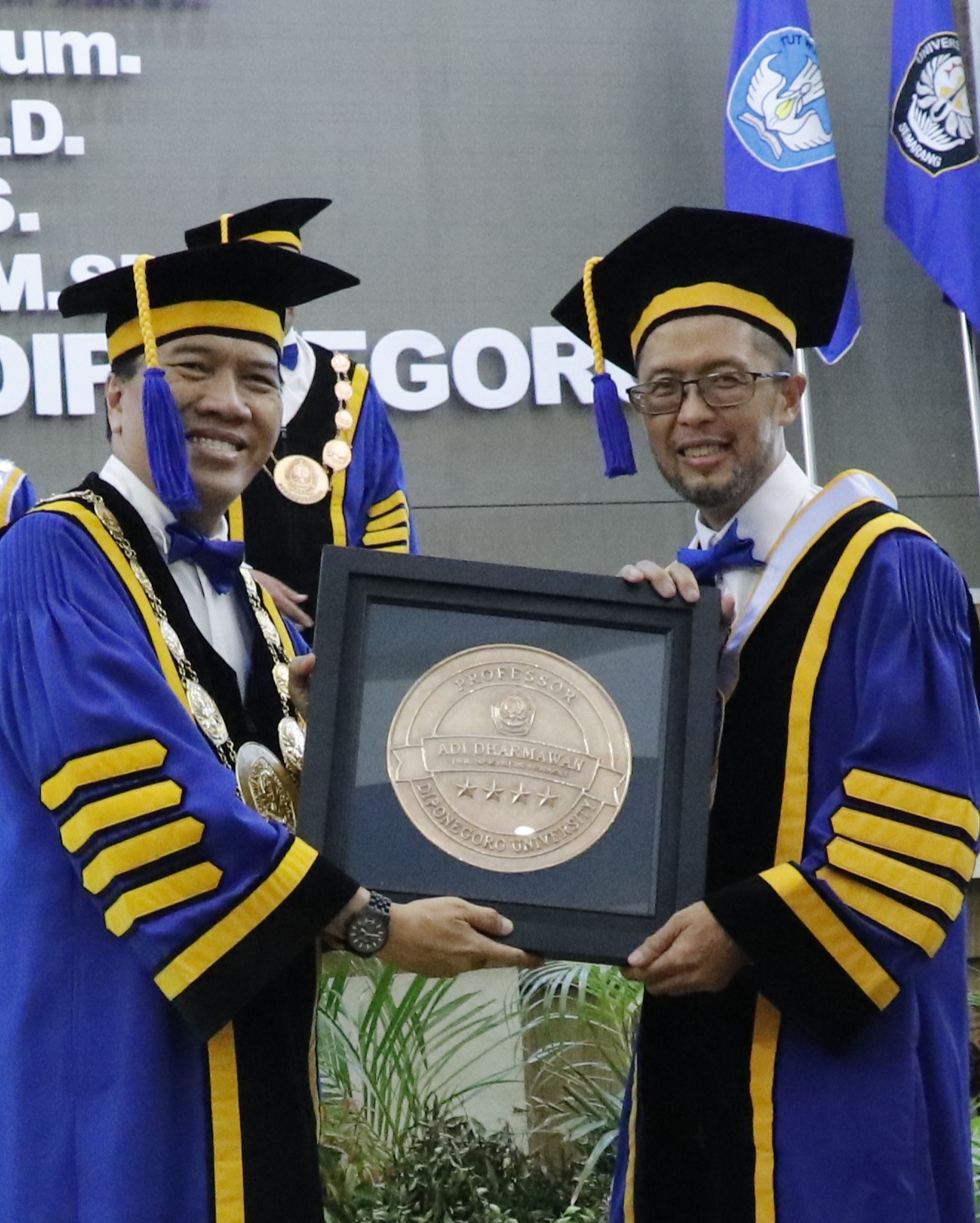 Fakultas Sains dan Matematika UNDIP Tambah Tiga Guru Besar ...