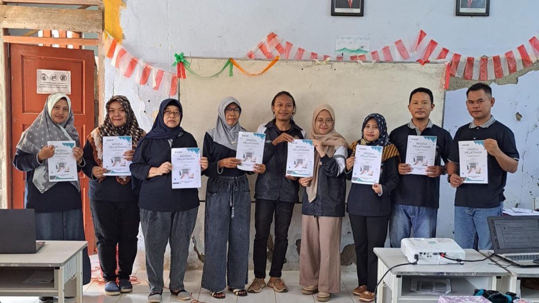 Mahasiswa KKN Undip Ajarkan Membuat Materi Pembelajaran Menarik dan ...