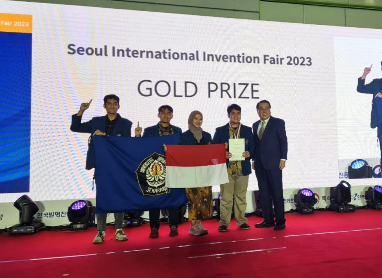 Membanggakan! Tim BRACTS Undip Raih Penghargaan Gold Award Seoul International Invention Expo ...