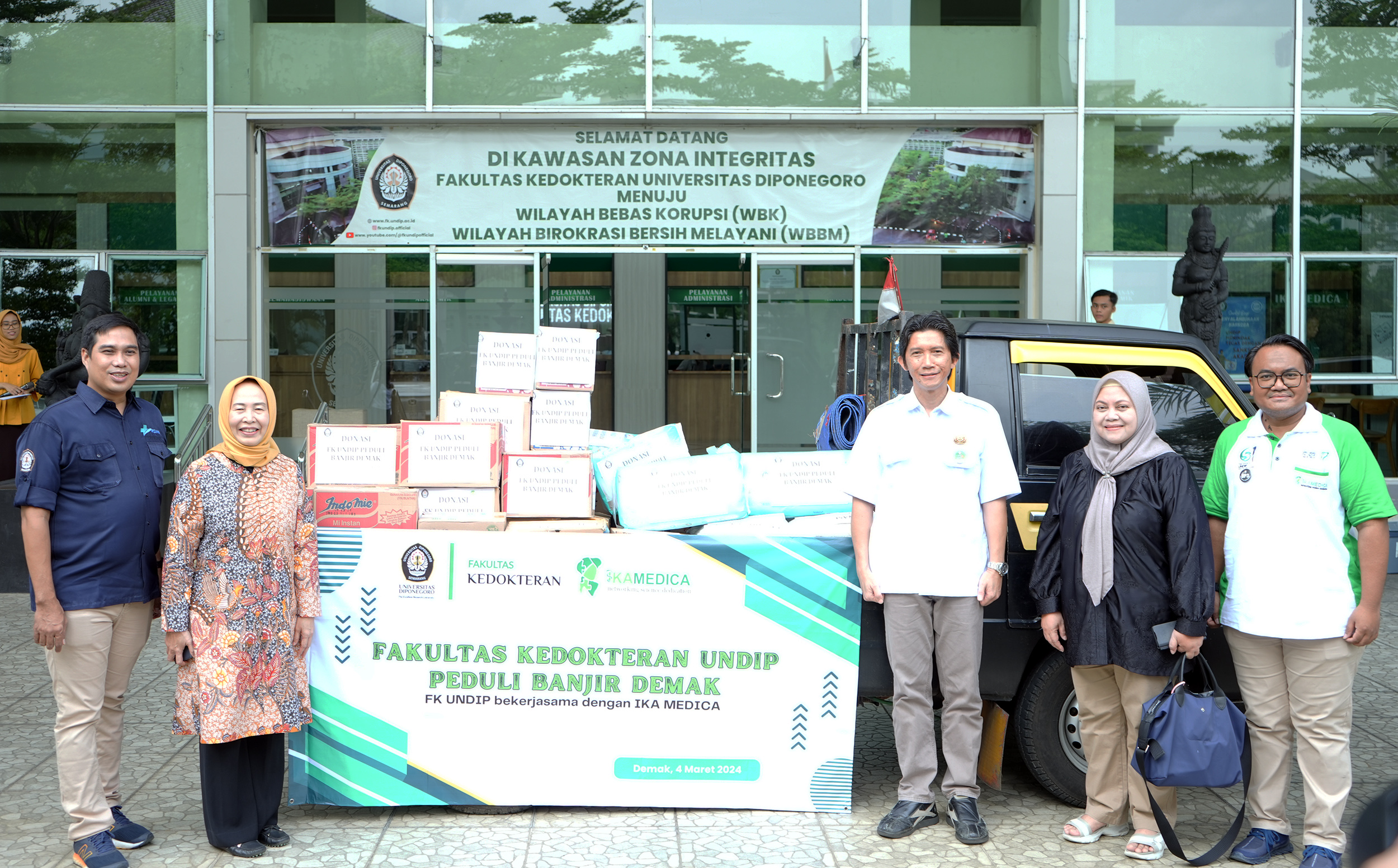 Faculty of Medicine Undip Together with IKA MEDICA Cares about Demak ...