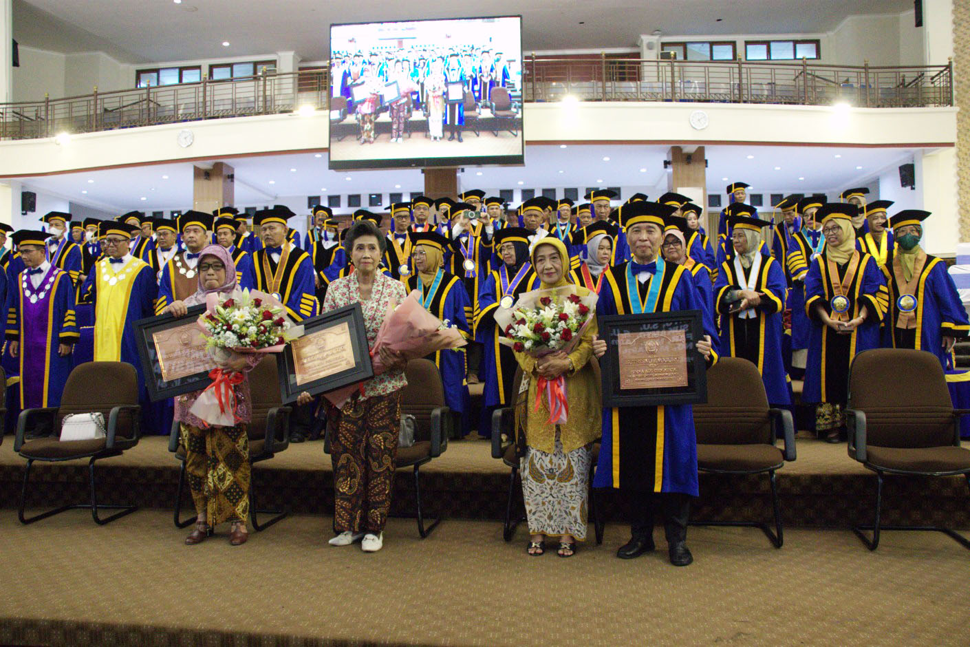 Pakar UNDIP Paparkan Pendekatan Ekofilantropi Hidrobiologi Pada ...