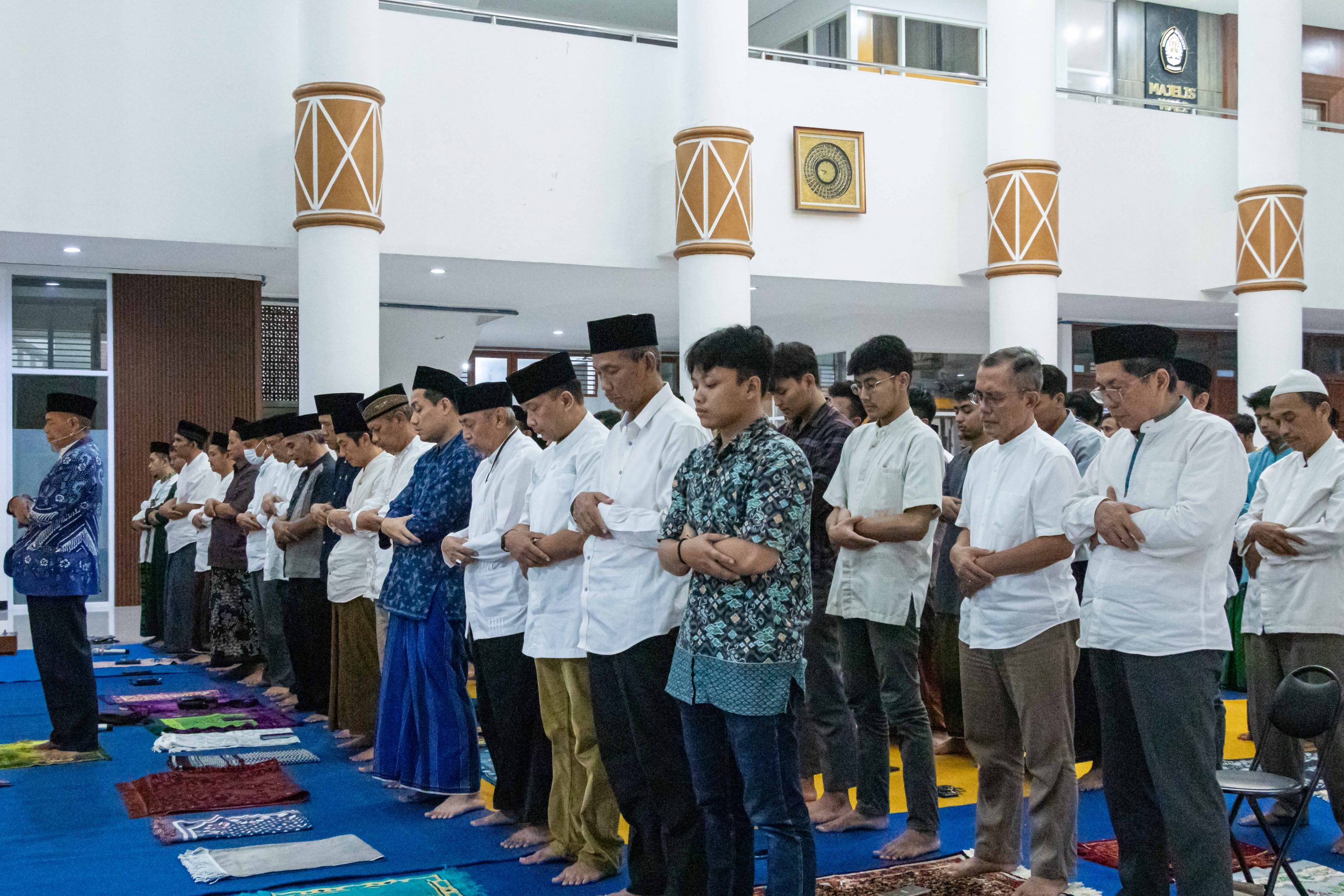 UNDIP Ajak Jamaah Tarling untuk Bertawakal dan Itikaf di Penghujung ...
