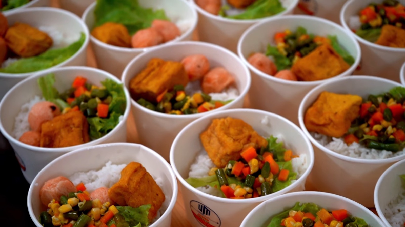 Food Truck Universitas Diponegoro: Makan Siang Gratis untuk Mahasiswa ...