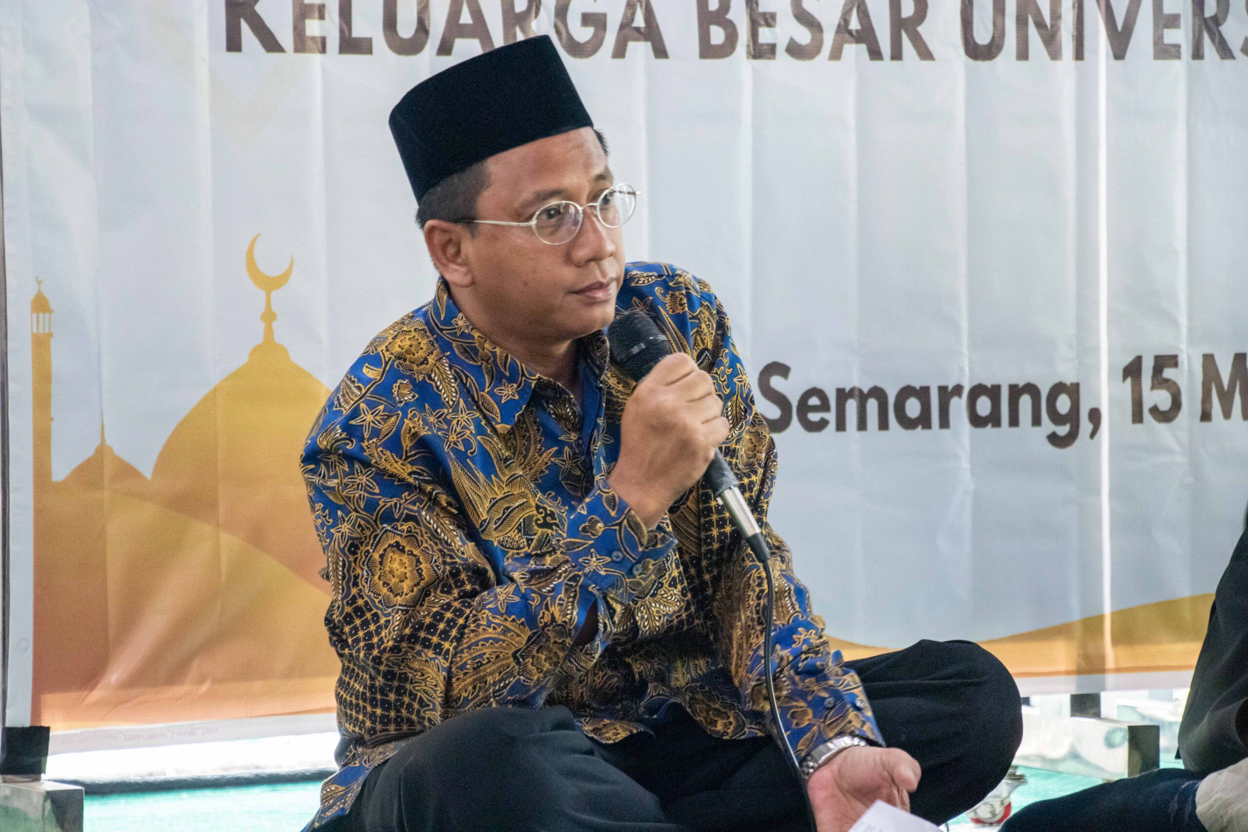 Sending Off the Prospective Hajj Pilgrims, UNDIP Rector: Focus and ...