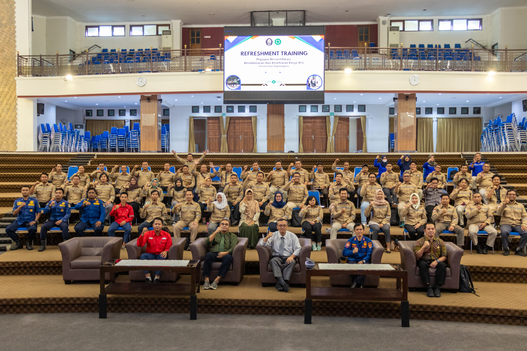 UNDIP's Commitment to Zero Accidents Through Refreshment Training for ... UNDIP's Commitment to Zero Accidents Through Refreshment Training for ...