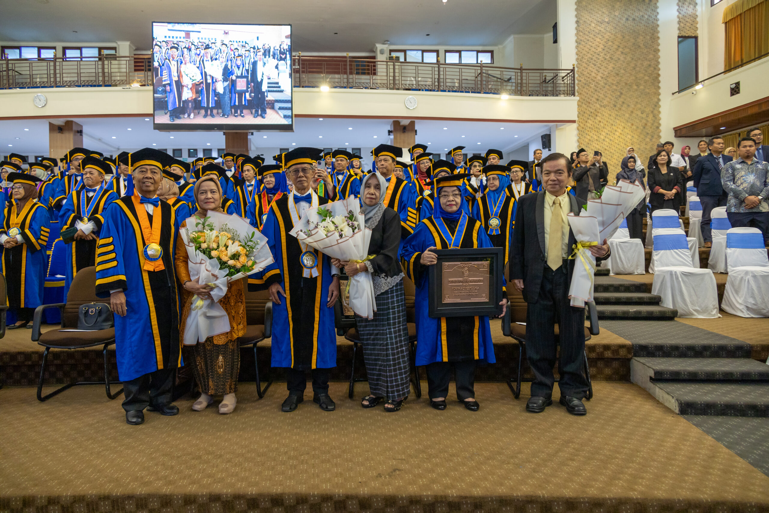 UNDIP Rector Appreciates Professors for Their Scientific Contributions ...