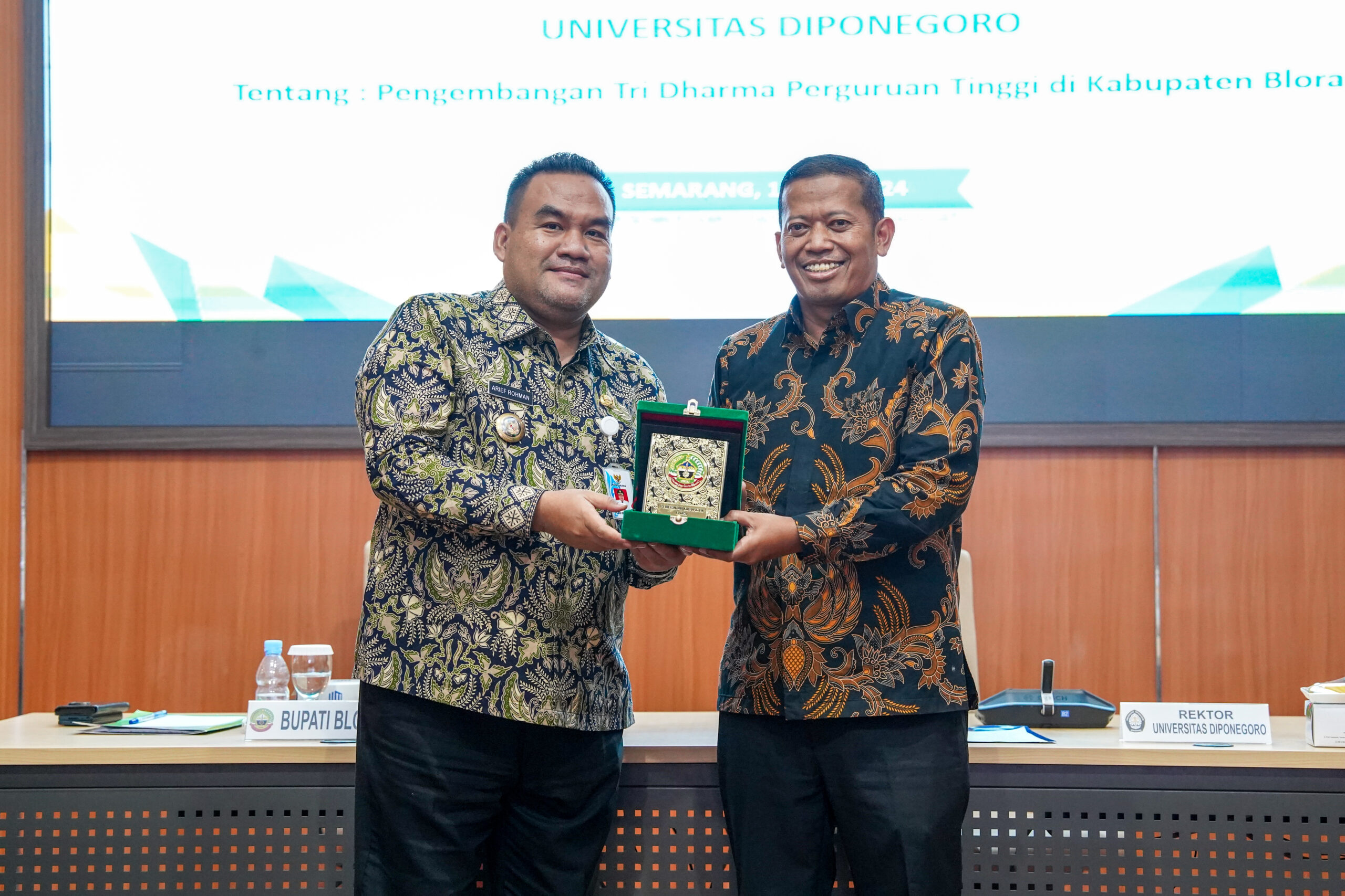 UNDIP-ADB INTERNATIONAL WEBINAR SERIES 2020: Future Education ...