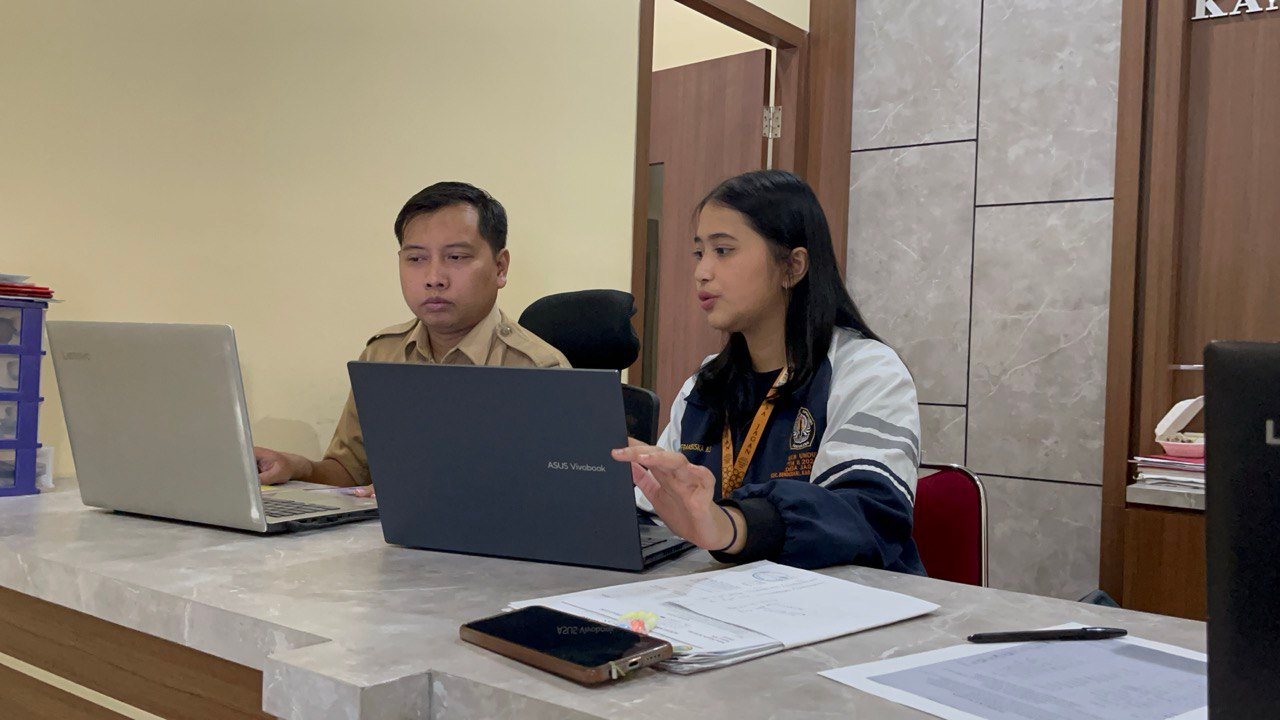 Mahasiswa KKN UNDIP Siapkan Desa Jagan Go Digital - Universitas Diponegoro