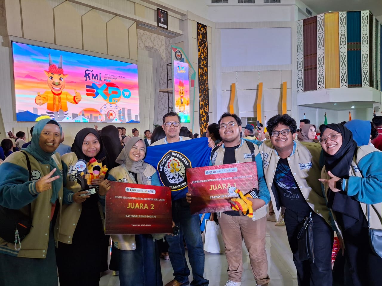 UNDIP Raih Juara 1 Lomba Stand Up Comedy di KMI Expo XV 2024 UNDIP Raih Juara 1 Lomba Stand Up Comedy di KMI Expo XV 2024
