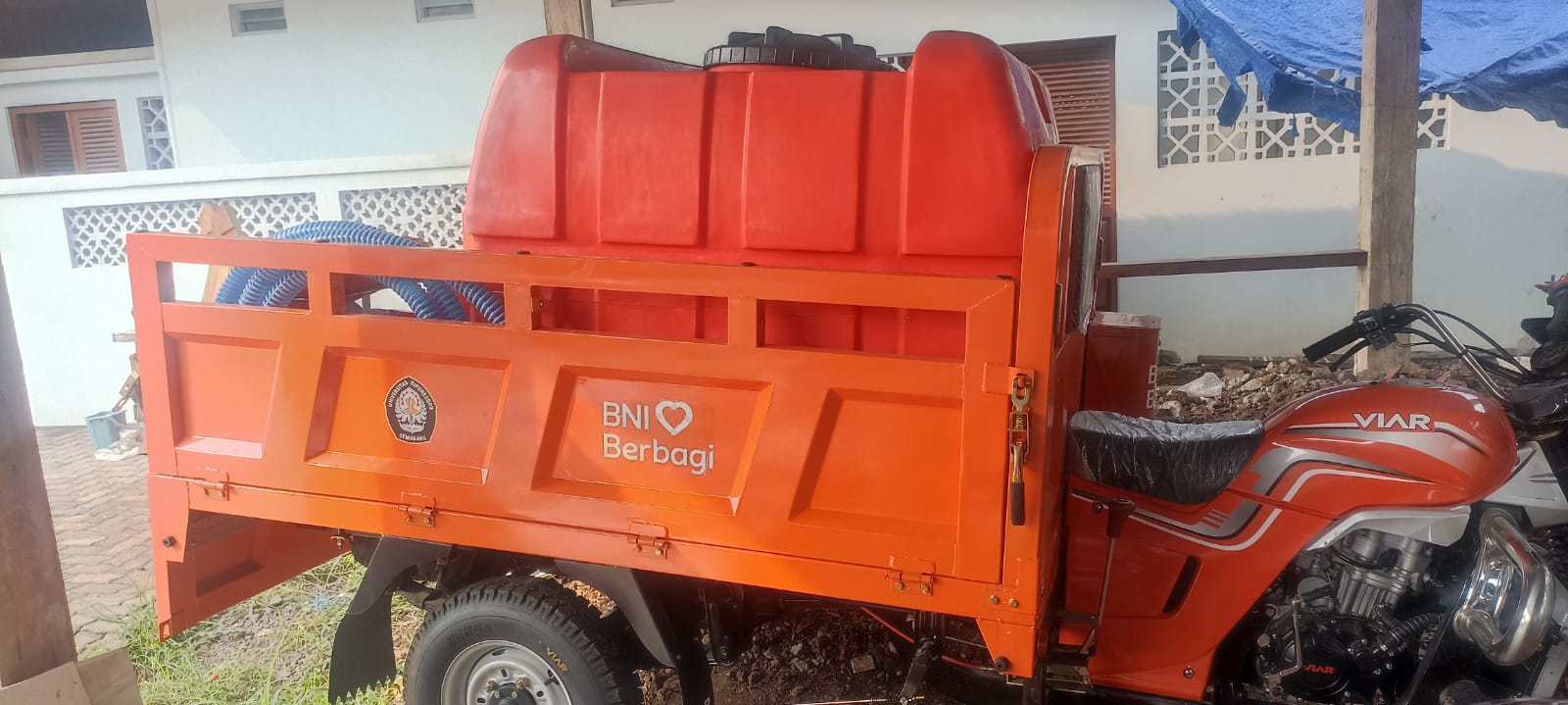 Inovatif! UNDIP Memodifikasi Motor VIAR Jadi Kendaraan Damkar ...